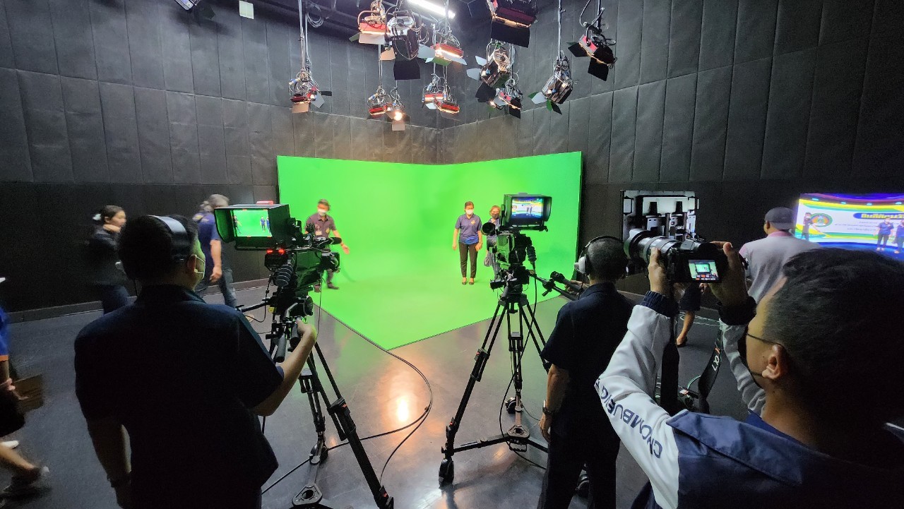 DLTV มูลนิธิการศึกษาทางไกลผ่านดาวเทียม